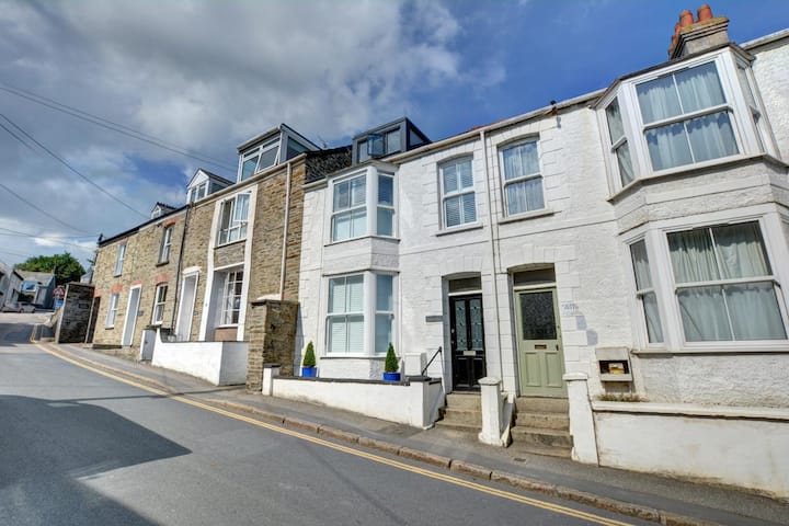 4 Bed In Padstow (Oc-p00718) - Padstow