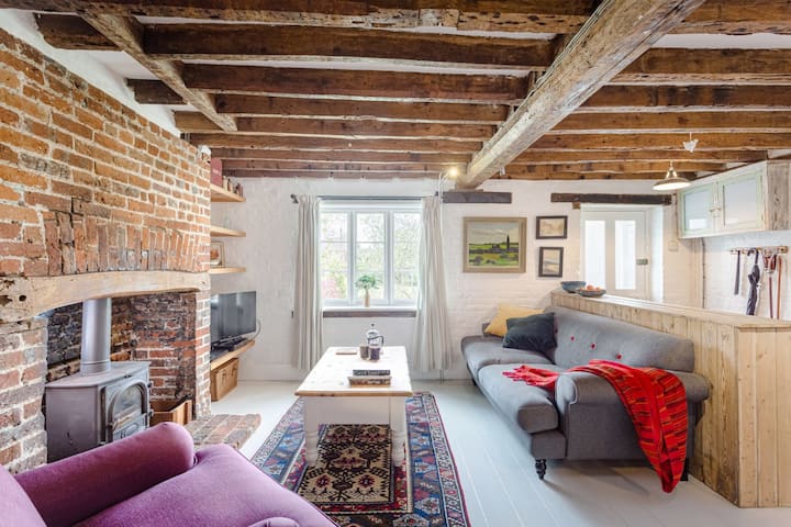 Lavender Cottage In Aldbury With Log Fire. Wifi - バッキンガムシャー