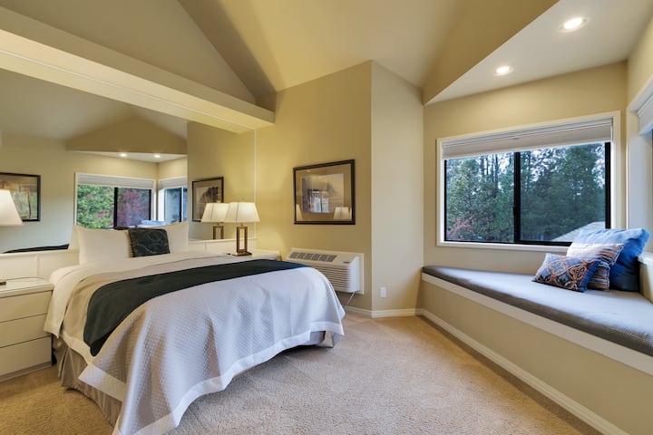 Rr420b-mt Bachelor Private Suite-resort Amenities - Bend, OR