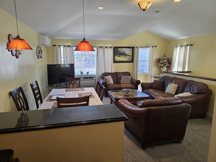 An Unbeatable Cozy 3 Bedroom Apartment. - Westchester County, NY