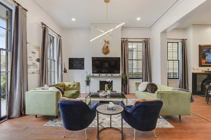 Modern Luxury On Magazine | Pool & Heated Spa - New Orleans, LA