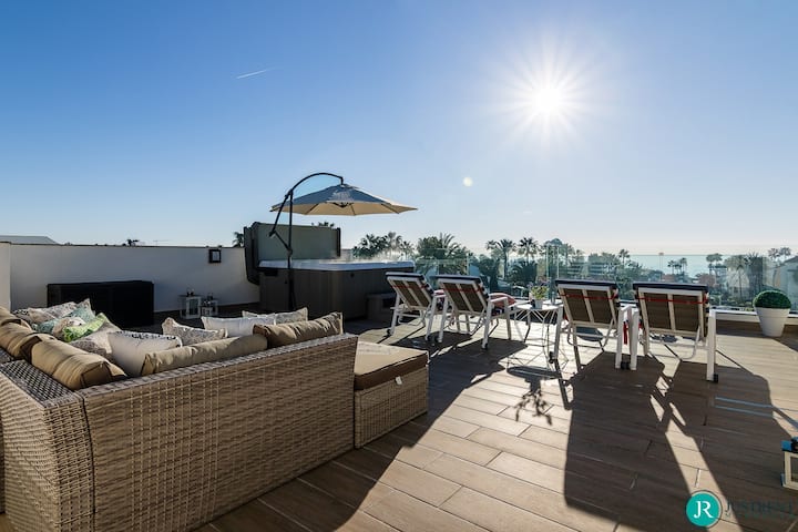 Costa Marinsa Penthouse -2bd Penthouse + Jacuzzi! - Benahavís