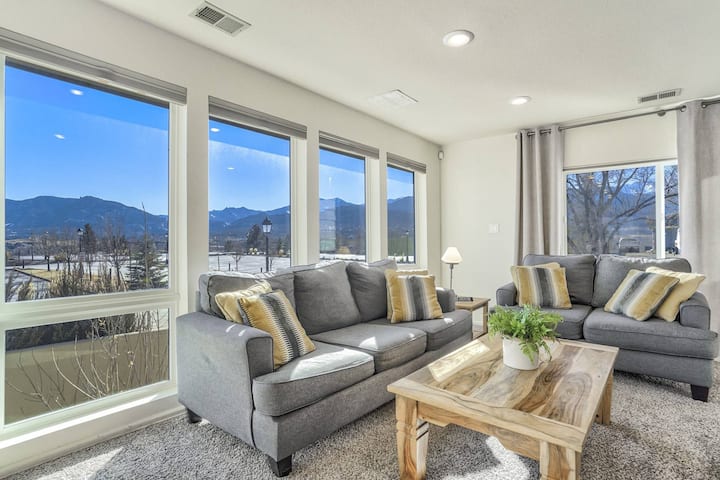 Downtown & Occ, 2 Br, Mountain Views, Ac, Wifi - Cheyenne Mountain Zoo, Colorado Springs