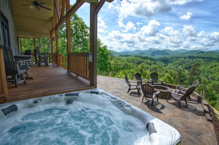 Layers View- Luxury Home In River Community - Sylva, NC