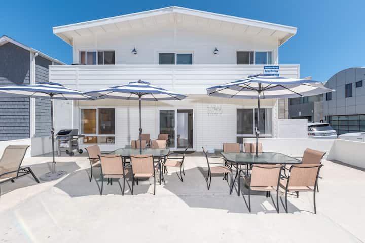 Unwind On The Largest Patio On Seashore Drive! - Laguna Beach, CA