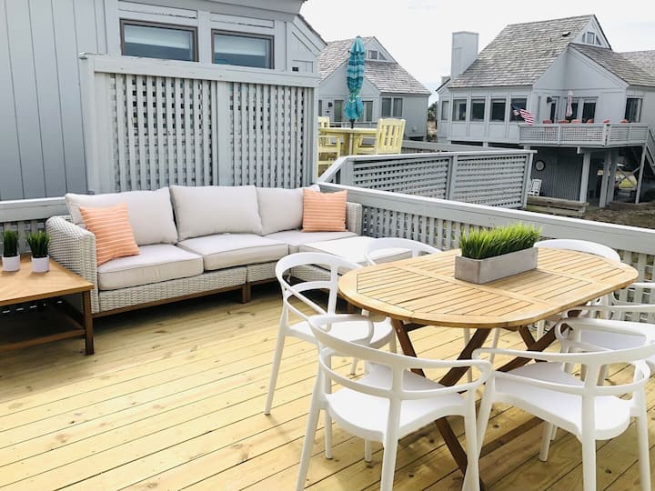 Walk To The Beach Or Pool In This Cozy Villa - Bald Head Island, NC