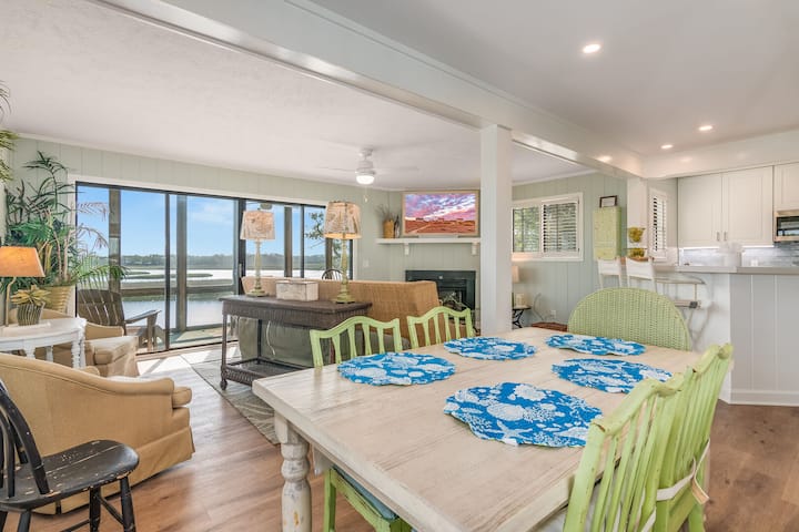 Sunset View Over The Marsh In This 2 Bedroom Condo - Bald Head Island, NC