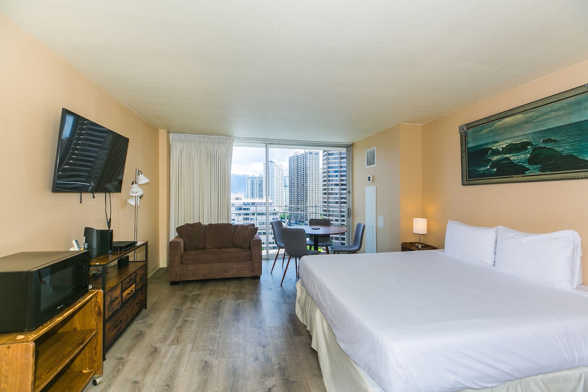 Prime Waikiki Location - Studio mit voll ausgestatteter Küche ...