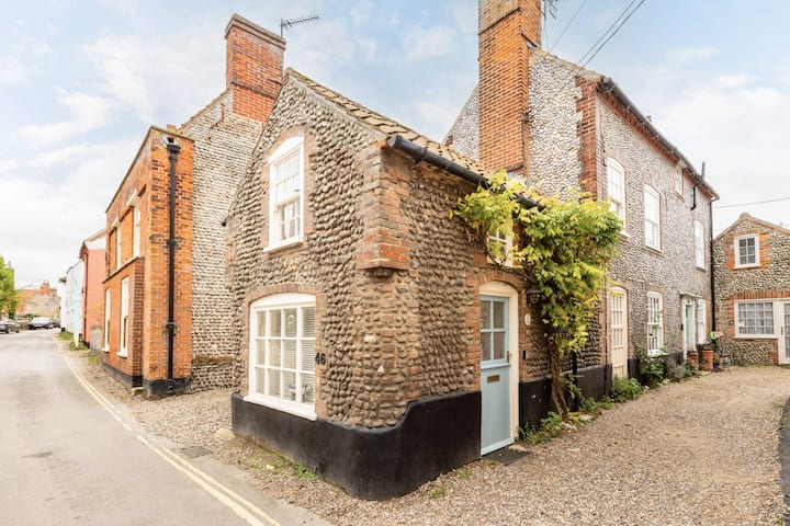 A Romantic Retreat In Blakeney - Blakeney