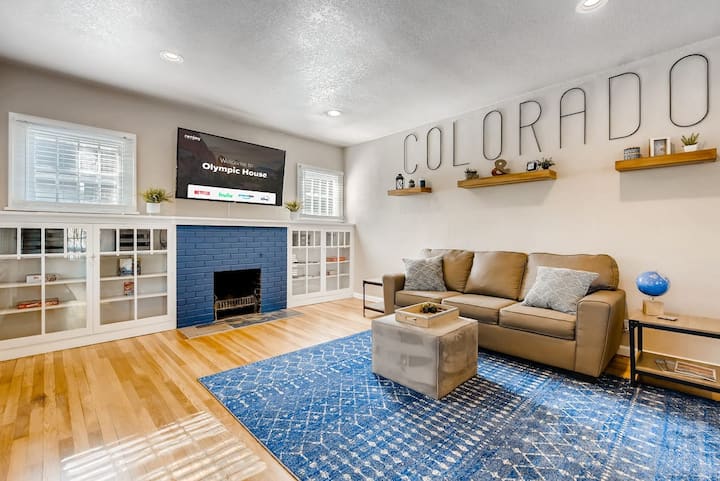 Olympic House! Hot Tub, Bbq, Wifi, Near Downtown - Colorado Springs