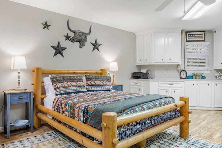 Southern Studio - Tomball, TX