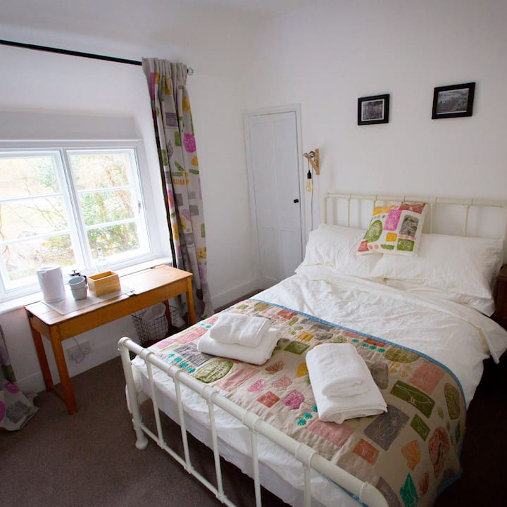 The Old School Wolverton, The Works Room - Hertfordshire