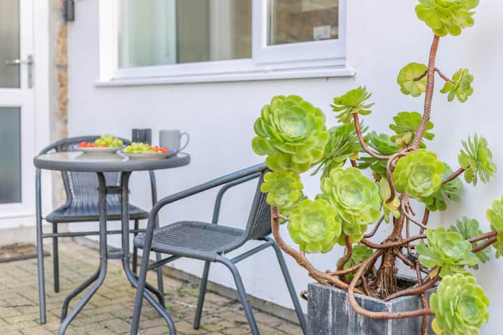 2 Bed In St Ives (Oc-trev2) - Carbis Bay