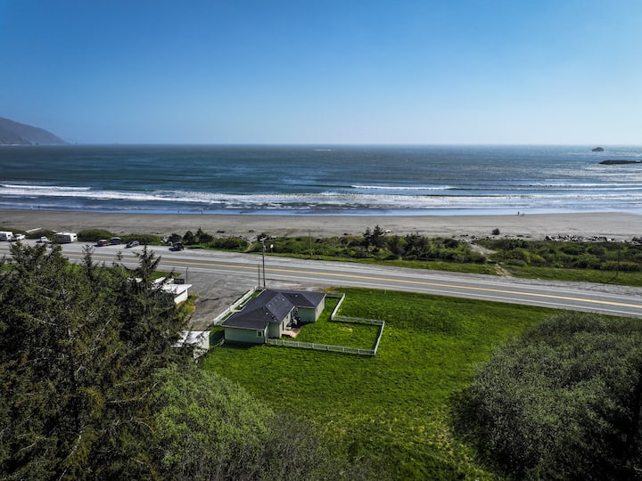 Surfer's South Beach - Crescent City, CA