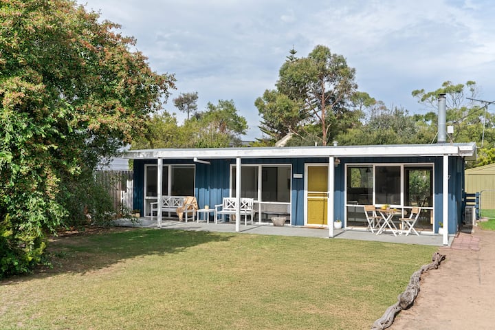 Ev Charger. Kid And Pet Friendly. - Rye