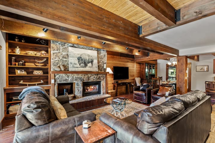 Rustic Luxury 4 Br Townhome Resort & Pool 1008 - Steamboat Springs