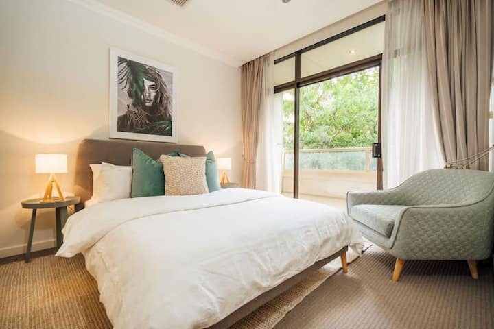 Serene On Grenfell - A Vibrant City Stay - Adelaide