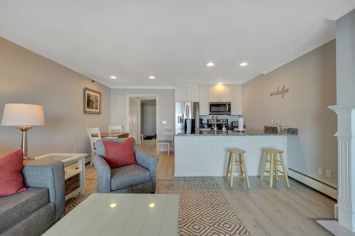 107 Water Street Inn - Resort Township, MI