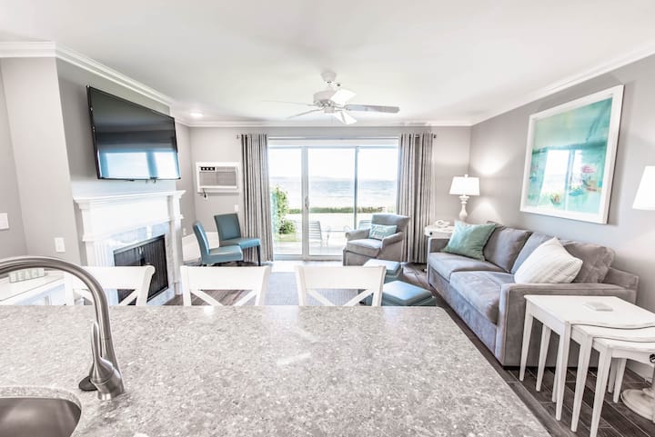 112 Water Street Inn - Resort Township, MI
