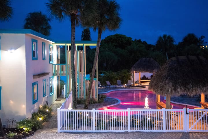 333 Canal Rd - Siesta Key Village Condo - Siesta Key
