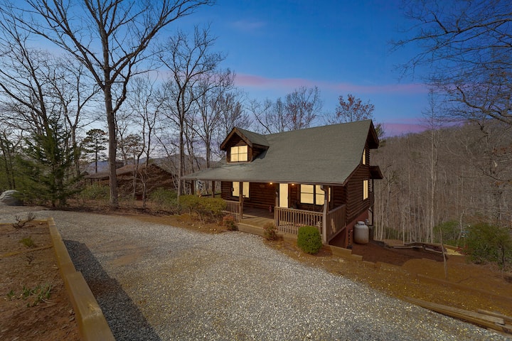 Log Cabin In Lake Lure~close To Mirror Lake~wifi - Lake Lure, NC