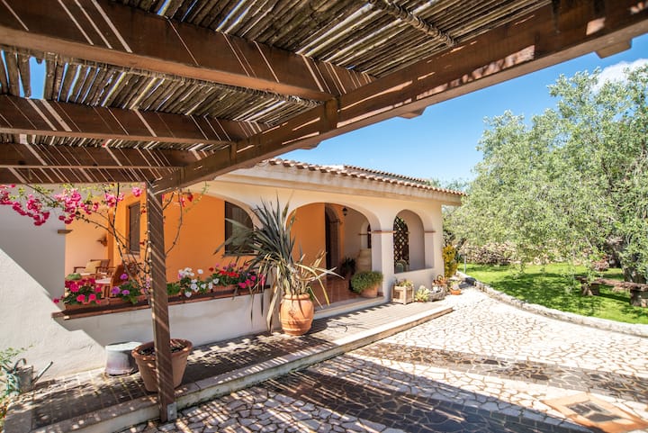 Villa Frau A 2km Dal Mare - Orosei