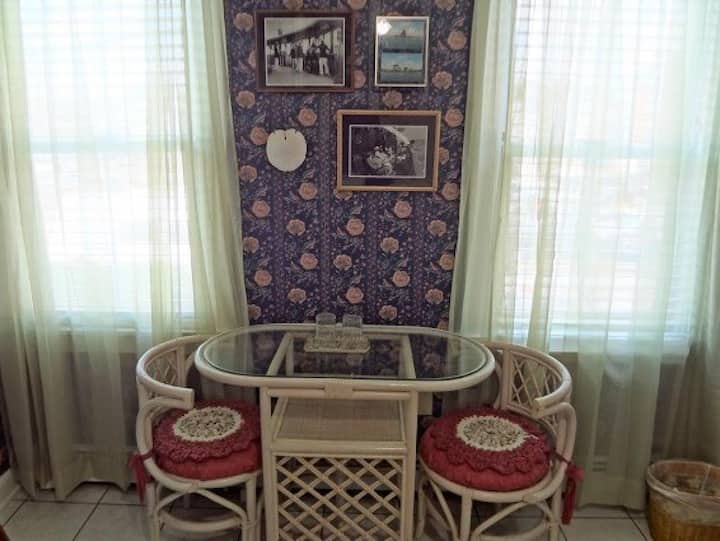 The Beach Room (Rm 5)-supérieure-sdb Privée-triple - Newport, RI