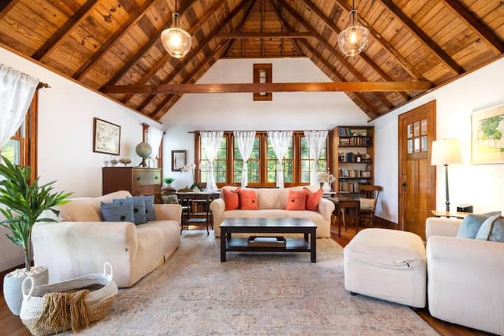Lovely North Fork Beach Cottage (2 Br/2 Bath)! - Palmer Vineyards, Riverhead