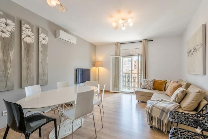 Urban Apartment Near Plaza Cataluña - Barcelona