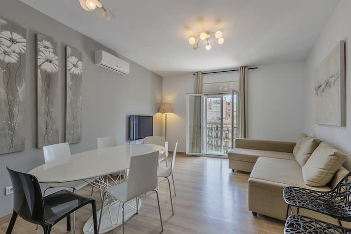 Urban Apartment Near Plaza Cataluña - Barcelona
