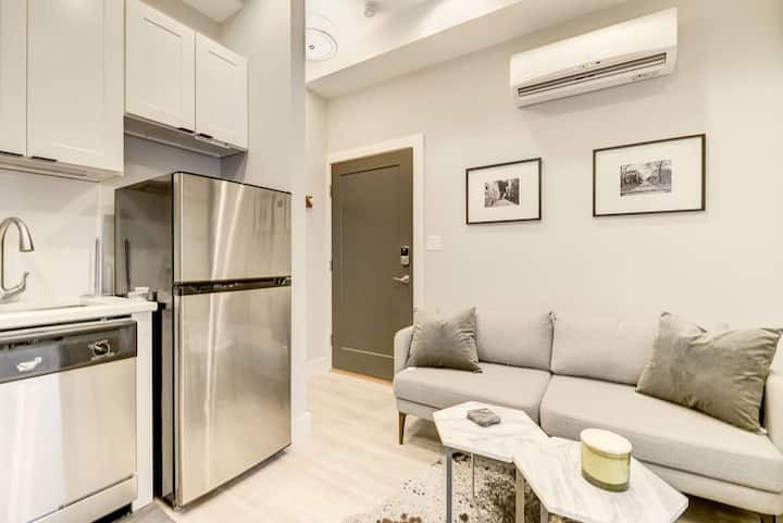 Sojourn On Q | Dupont Circle - Washington