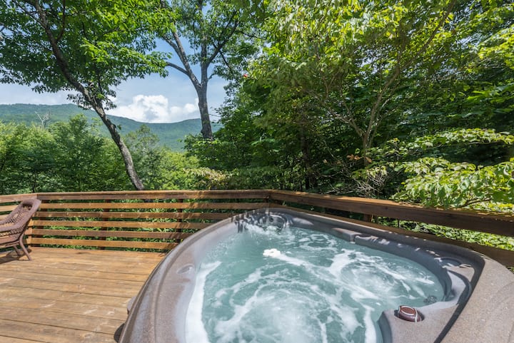 Tree Top Too | Grill, Hot Tub & Partial Views! - Black Mountain, NC