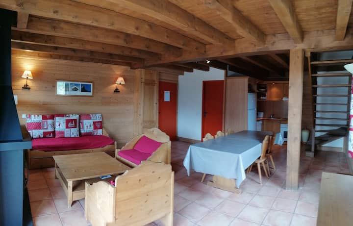 Chalet Style Montagne Pour 10, Dans Un Hameau Typi - Barcelonnette