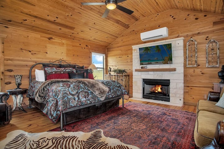 Concan Cabin Vacation Rentals - Texas, United States | Airbnb