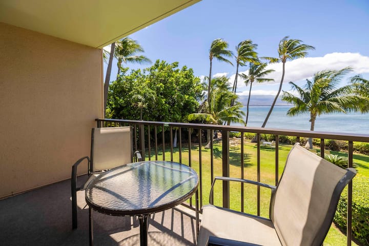 Oceanfront Ma'alaea Banyans 202-central Maui Condo - Kahului, HI