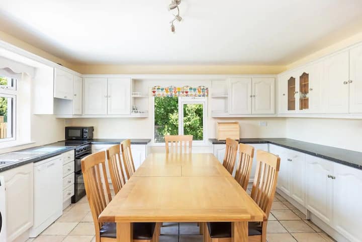 An Rua (500m To Lahinch Beach) - Doolin