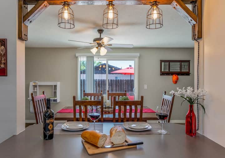 ☆Large Pet Friendly Home + Garage Near Fairgrounds - Boise, ID