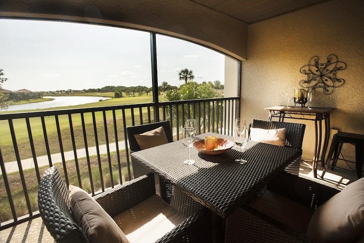 Sunny Daze - Veranda 2/2 + Den Veranda