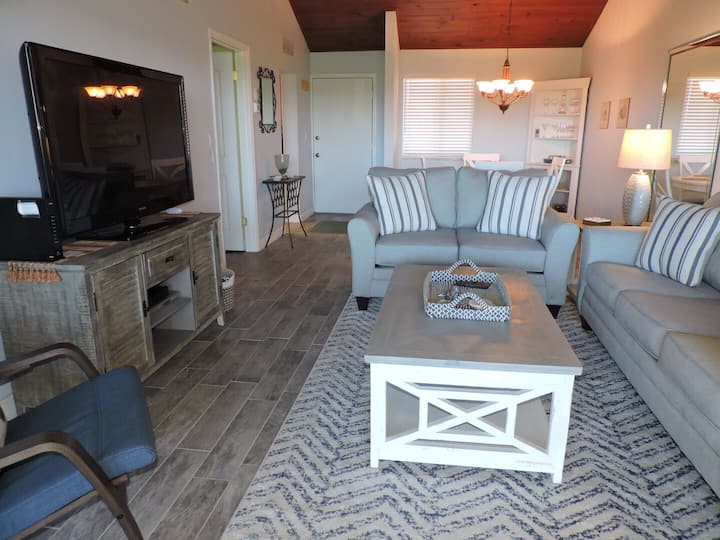 Bt 3843 Ocean View Condo-welcome To Paradise - Fort Pierce, FL