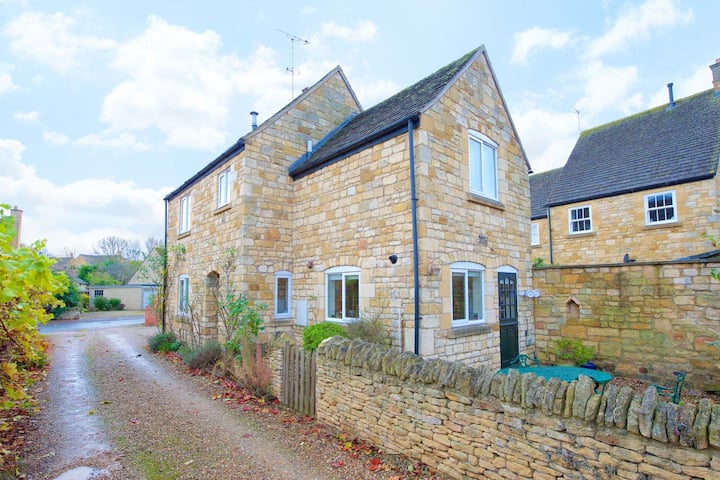 Holiday Home In Chipping Campden - Badgers End - Broadway