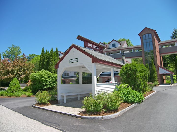 X0205 - Gestito Da Servizio Di Prenotazione Loon - Nh Meals & Rooms Lic # 056365 - New Hampshire