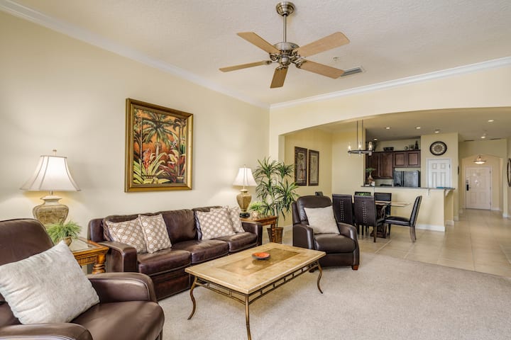 Palm Tree Paradise 5th Floor Condo #1154 At Cinnam - Florida