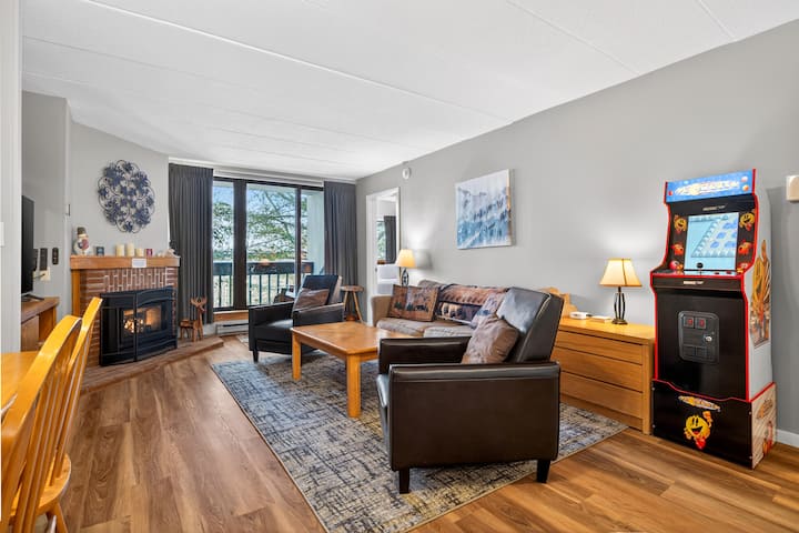 Great Condo Killington Base Free Shuttle To Slopes - Killington, VT