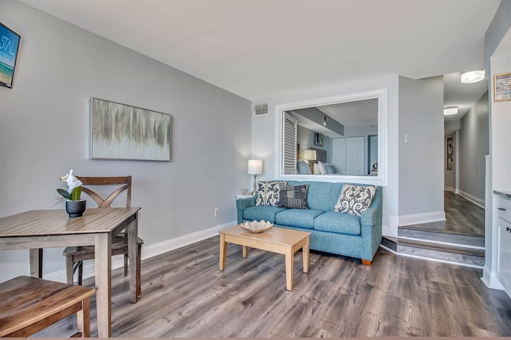 Newly Updated April 2025, Oceanfront @Beachcolony! - Myrtle Beach, SC