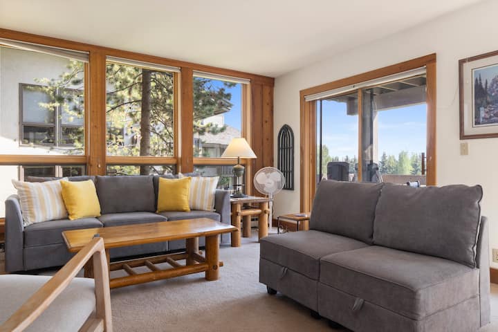 Outpost: Nez Perce B3 - Hot Tub Access! - Taggart Lake, WY