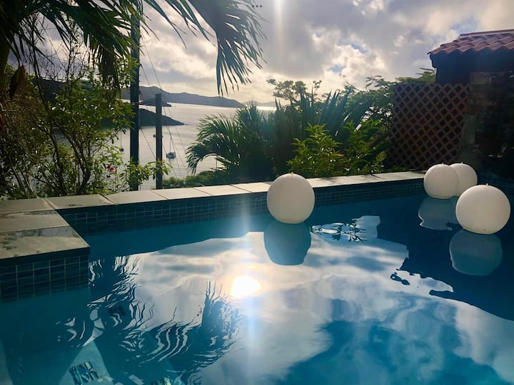 Into The Mystic Lower Suite With Pool And Views! - East End