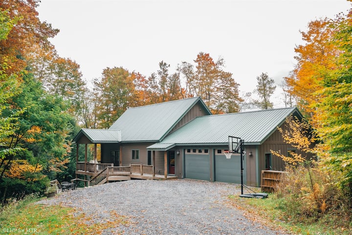 Bear Haven - Hot Tub, Dog Friendly, Fire Pit - Davis, WV