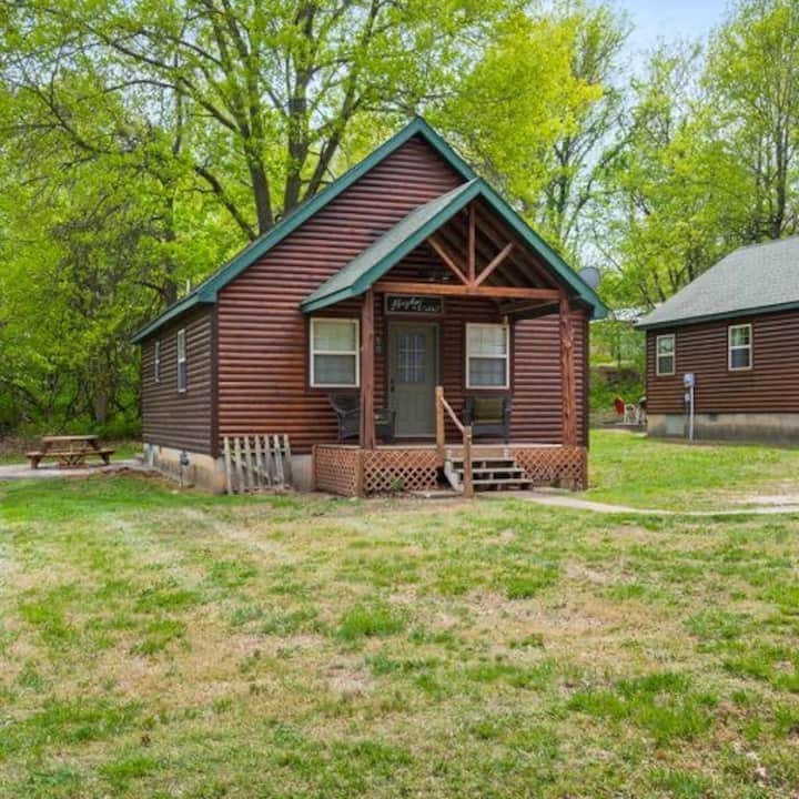 Hughes Yo' Daddy At The Cabins At Stockton Lake - Stockton Lake, MO