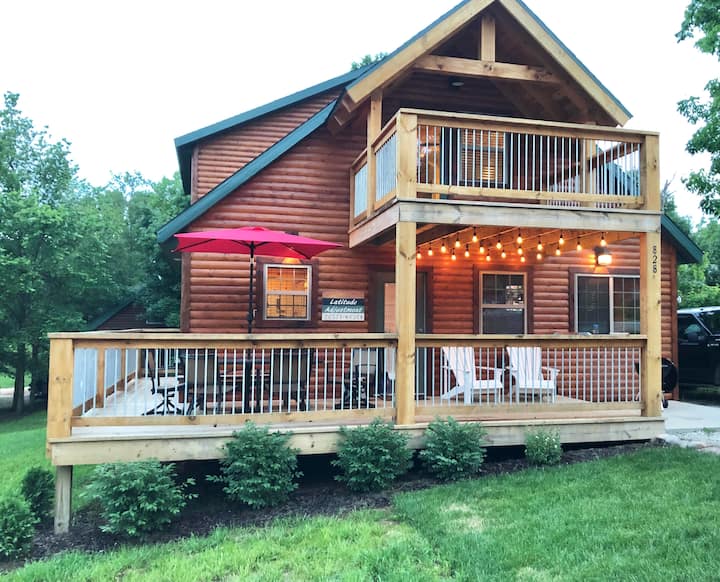 Latitude Adjustment At The Cabins At Stockton Lake - Stockton Lake, MO