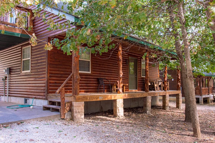 Skinny Dipper At The Cabins At Stockton Lake - Stockton Lake, MO